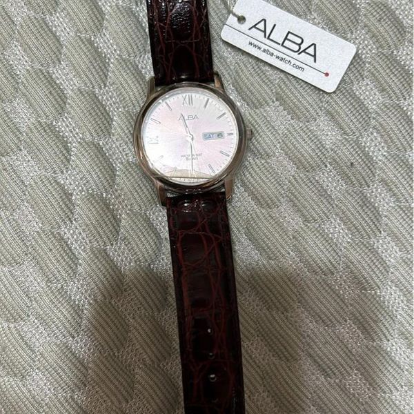 Alba watch | WatchCharts Marketplace