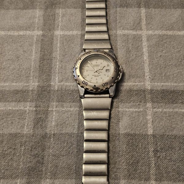 Casio Vintage Stainless Steel Mens Dive watch 50m Running Rare ...