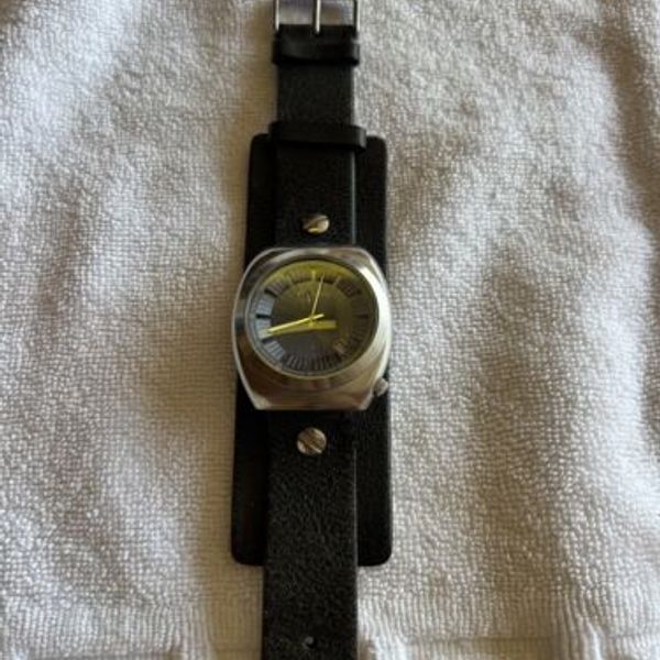 Mens Fossil Wide Band Cuff Watch JR 8308 Light Blue Dial Offset Crown ...