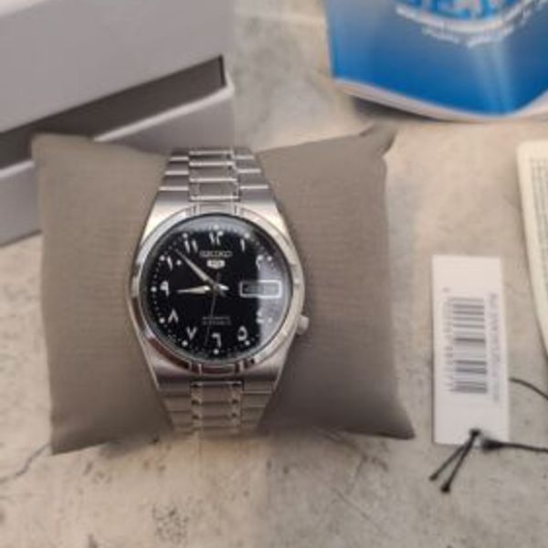 Seiko 5 Sports Men's Black Watch - SNK063J5 | WatchCharts Marketplace