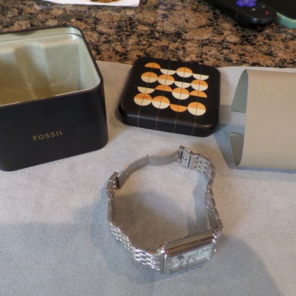 NEW! FOSSIL MODEL# ES5400 UNISEX Quartz Analog MOTHER OF PEARL 742410 ...