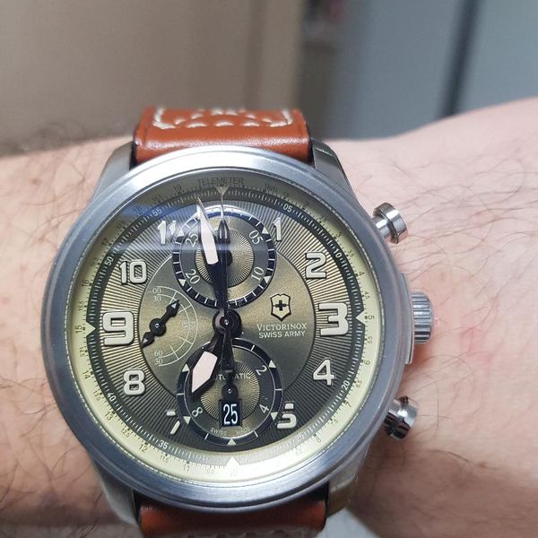 ***FS ONLY: Victorinox Infantry Vintage Auto Chrono Green Dial ...