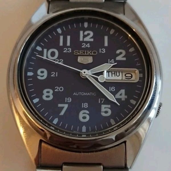 Seiko 5 SNX805, Day-Date, Automatic, Rare Blue Military Dial, Cal. 7S26-0480 | WatchCharts ...