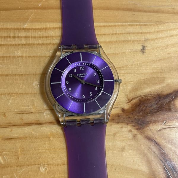SWATCH l Purple Womanâ s Wrist Watch SFK365 With Case Needs Battery ...