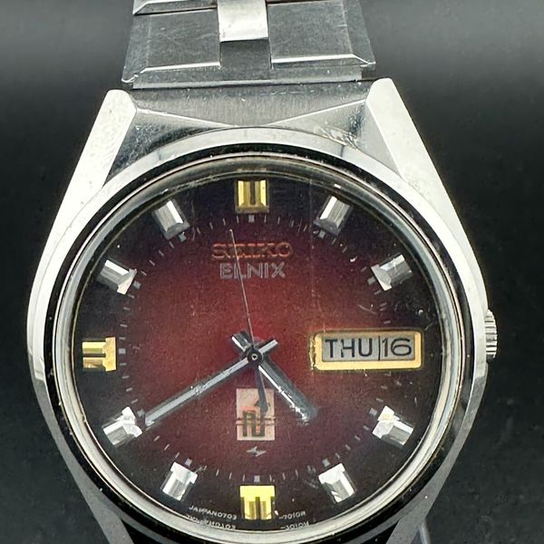 Jan 1974 Seiko Elnix Men's Red Dial Day Date Eng/Kanji Quartz 36mm 0703 ...