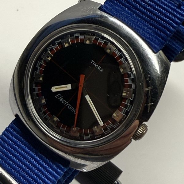 Original 1971 Timex Velocity Electric Men's Vintage Watch Running 37MM ...
