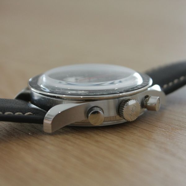 Dan Henry 1962 Racing Chronograph Evil Panda Limited Edition ...