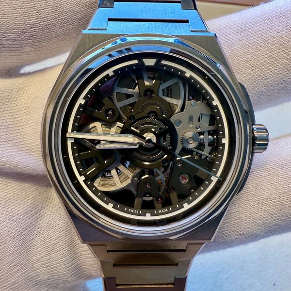Christopher Ward Twelve X - Titanium case and bracelet with boxes and ...