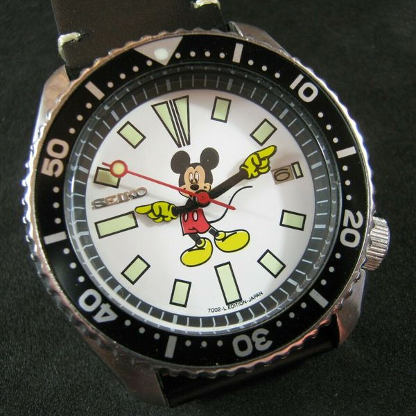 SEIKO 7002-700A Scuba Diver's Modified Mickey Mouse Dial Nice ...