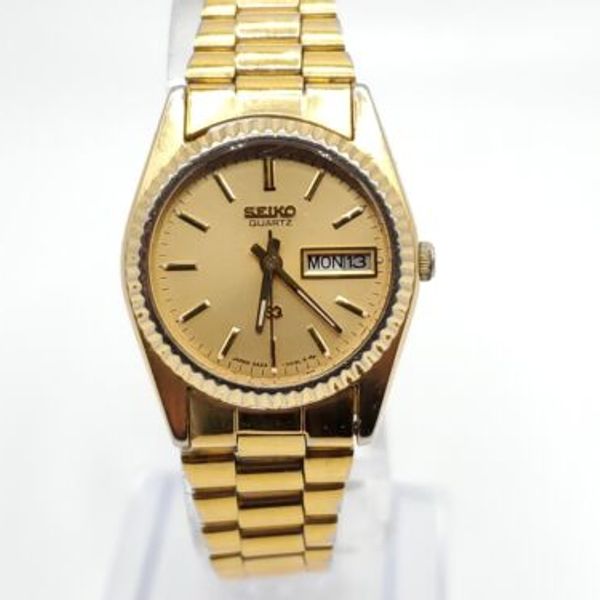 Vintage Seiko SQ Watch Womens New Battery Gold Tone Day/Date Dial 22mm | WatchCharts Marketplace