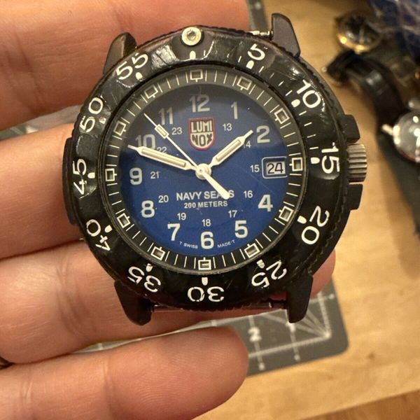 ~2003 Luminox Navy Seals men's diver watch black case blue dial runs ...