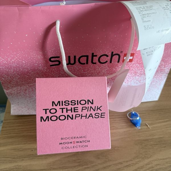 â Swatch Omega Moonswatch Mission To The Pink Moonphase Moon ð NEW with ...