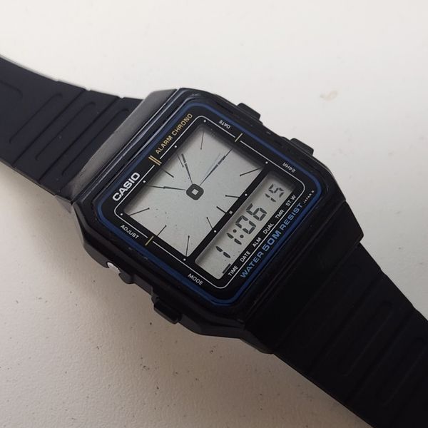 VINTAGE CASIO DIGITAL HANDS WATCH AE-11W MADE IN JAPAN | WatchCharts ...