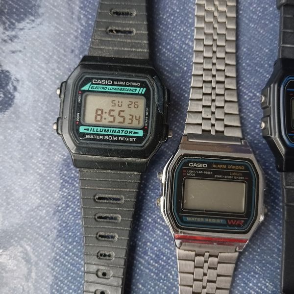 Lot of 7 Casio Quartz Watches | WatchCharts Marketplace
