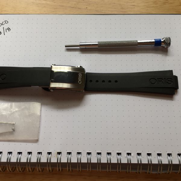 [WTS] (Oris)(Aquis) Strap and Tri Tool | WatchCharts