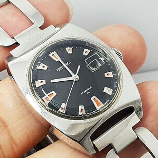 VINTAGE SEIKO WIND UP 2118-0390 LADYS BLACK DIAL FIT ON SPECIAL ...