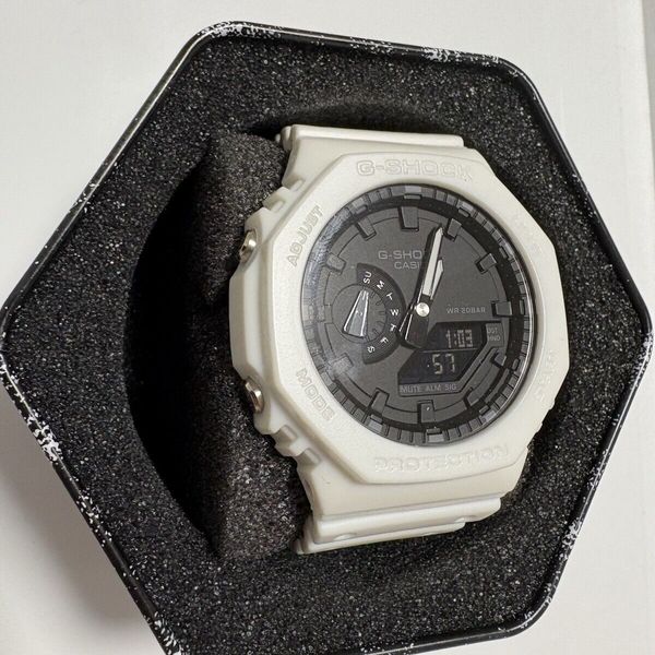 Casio G-Shock GA-2100 CasiOak White Band Digital Analogue Men's Watch ...