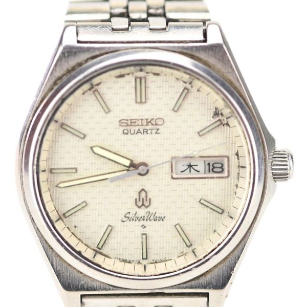 Vintage Seiko Silver Wave Analog Quartz Watch JDM Day Date 8229-700A ...
