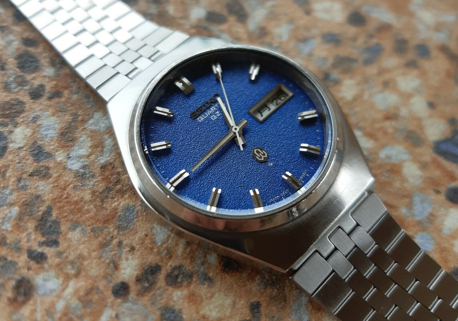 Vintage Seiko Quartz QZ JDM 0923 8020 March 1975 Kanji Textured Dial ...