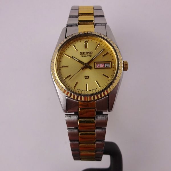 Seiko SQ Watch Women 24mm Gold Dial Two Tone Day Date 3E23-0A60 Vintage | WatchCharts Marketplace