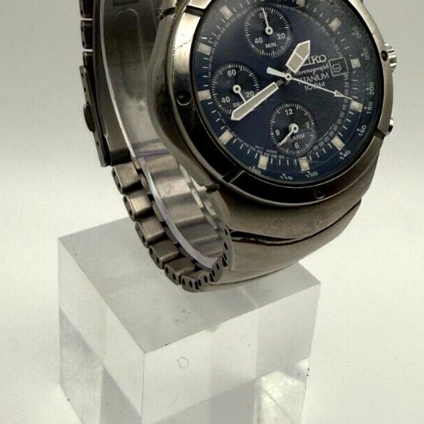 Men's Seiko Vintage (Jan 2004) Titanium Chronograph 40mm 10 Bar 7T62 ...