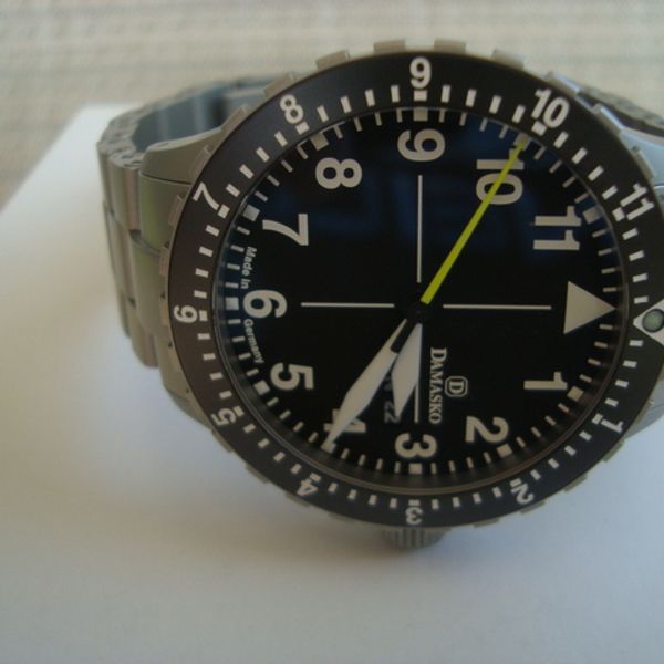 SOLD Damasko DA46 on Damasko bracelet - Near Mint | WatchCharts Marketplace