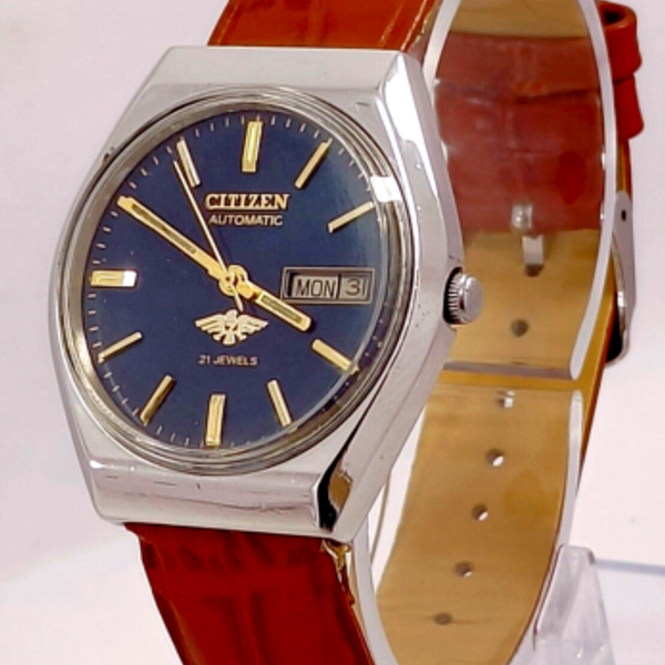 Vintage citizen automatic day date awesome 8200a watch japan made ...