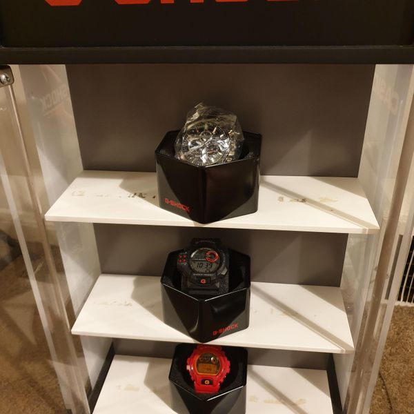 [WTS] G-Shock Display Case | WatchCharts Marketplace