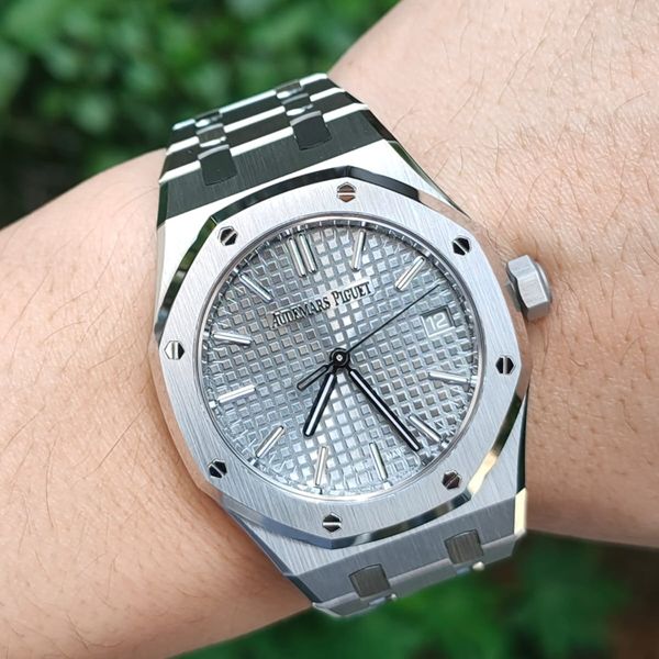 2022 Audemars Piguet Royal Oak 15550st 50th Anniversary | WatchCharts ...