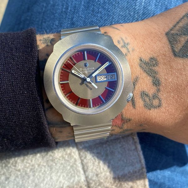 Bulova Accutron Sputnik 41 mm Vintage 1970s - Serviced - | WatchCharts ...