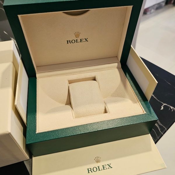 Rolex Watch Box with Outer Box | WatchCharts Marketplace