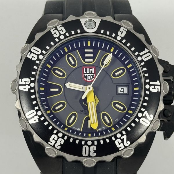 Luminox For Sea Wolves Unlimited Scott Cassell Deep Dive Special Automatic 500M | WatchCharts ...