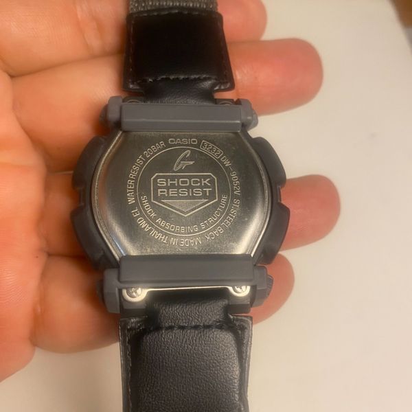 Mens Casio G-Shock 3232 Chronograph Alarm Backlight Digital Watch ...