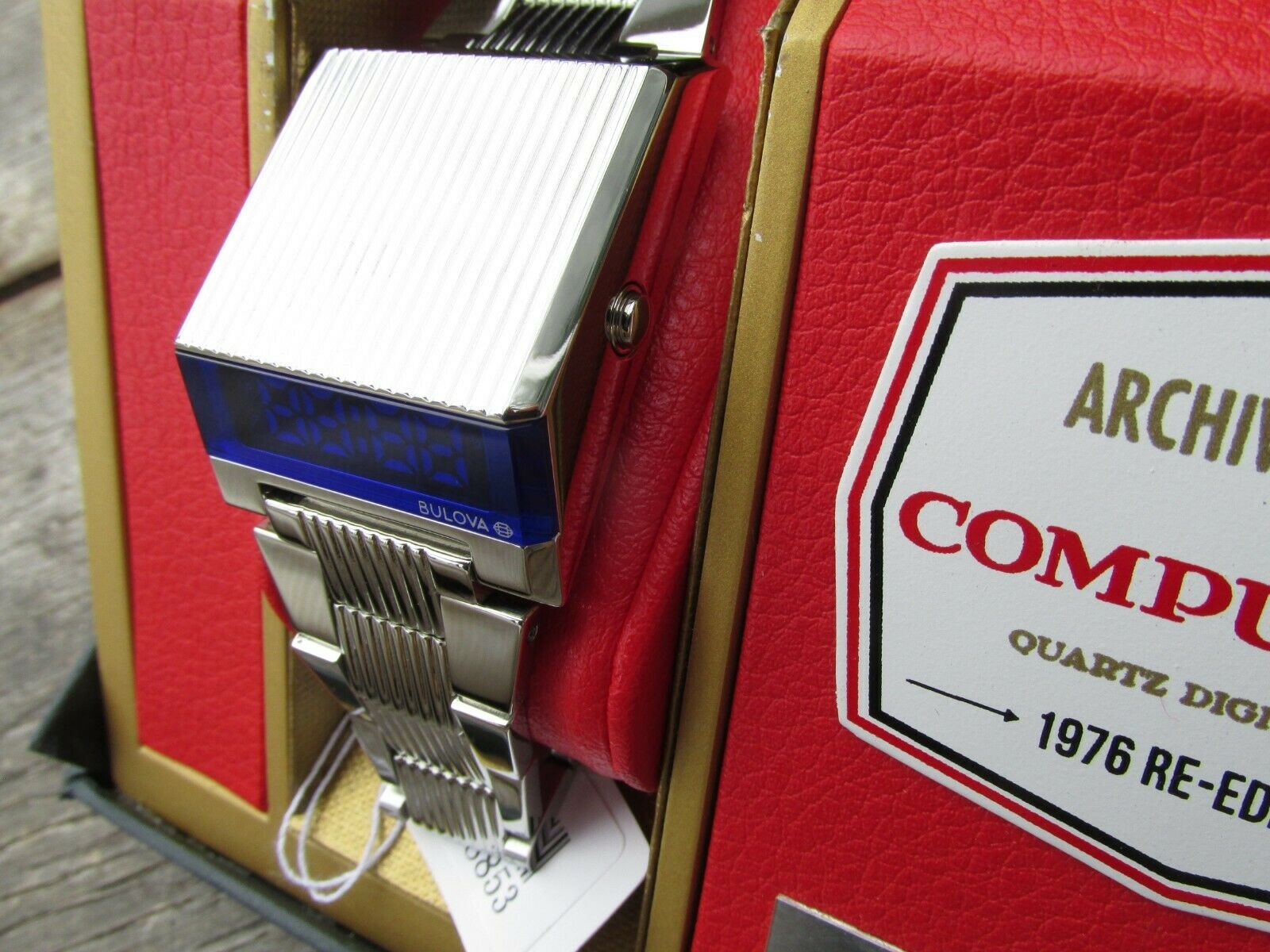 BULOVA Computron 96C139 Steel LED Remake from 1976 brand NEW Drivers ...