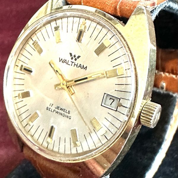 Vintage Waltham Self Winding Incabloc 17 Jewels Swiss Automatic Date ...
