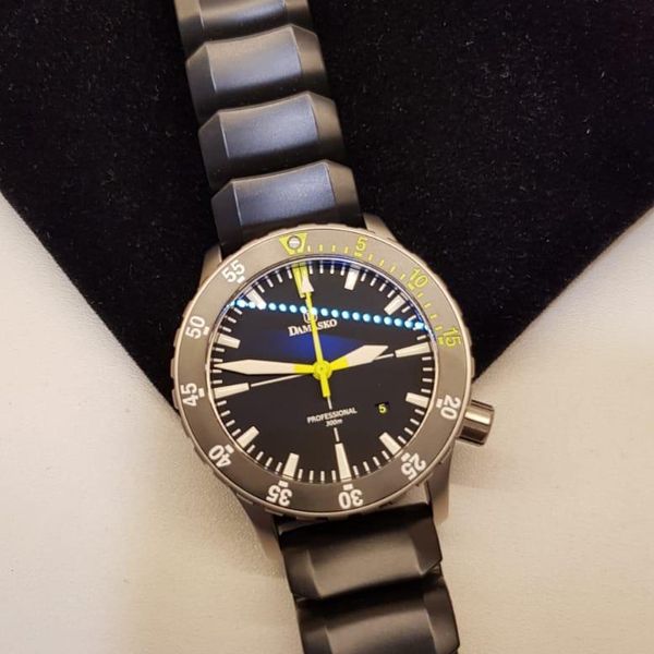 FS: Damasko DSub1 Gnomon Exclusive (NOS) | WatchCharts Marketplace