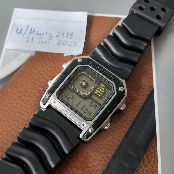 [WTS] 1984 Seiko G757 "Octopussy" James Bond watch | WatchCharts
