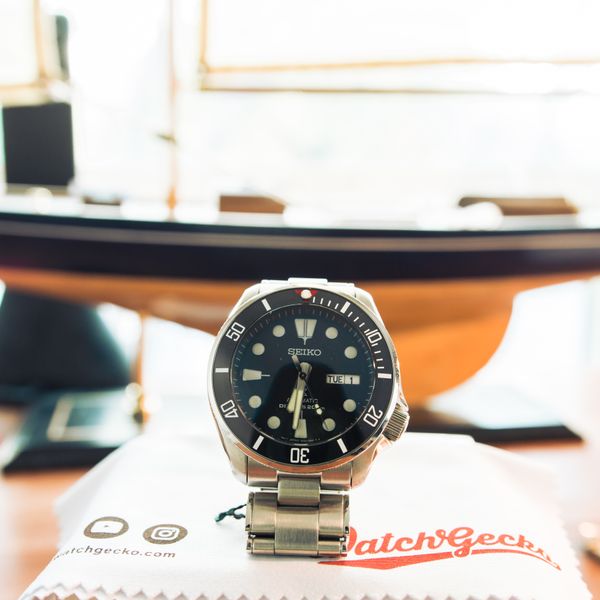 [WTS] SKX009J (Box, Papers, Bracelets, and Extras) | WatchCharts ...