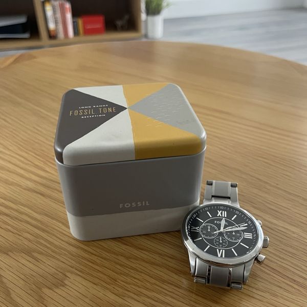 Fossil Tone Men's Silver Stainless Steel Watch Long Range Reception ...
