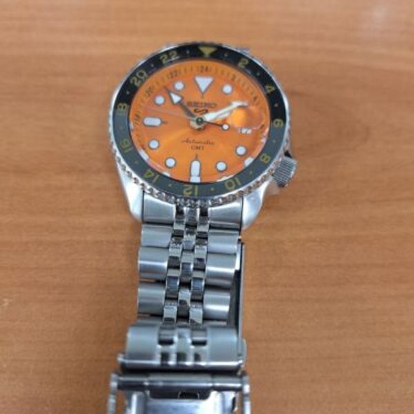SEIKO 5 Mod. GMT AUTOMATIC | WatchCharts Marketplace