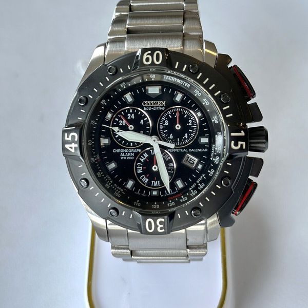 Citizen Eco-Drive WR 200 Chronograph Alarm Perpetual Calendar and New ...