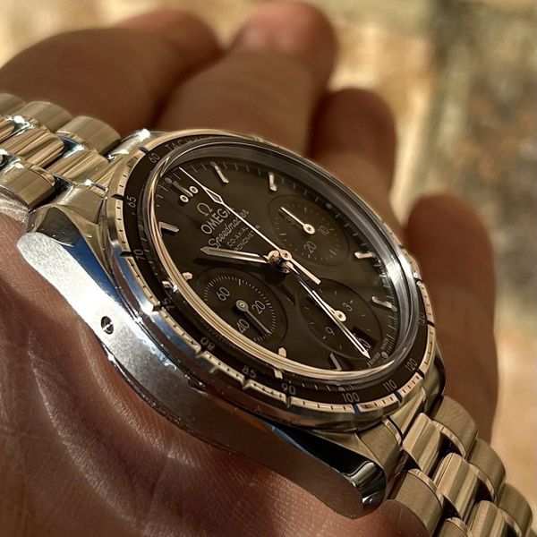 [WTS] Omega Speedmaster 38mm Co-Axial Chronograph 2022 Full Kit plus ...