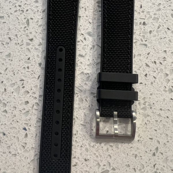 [$40 USD] NEW Christopher Ward Hybrid Rubber Strap | WatchCharts