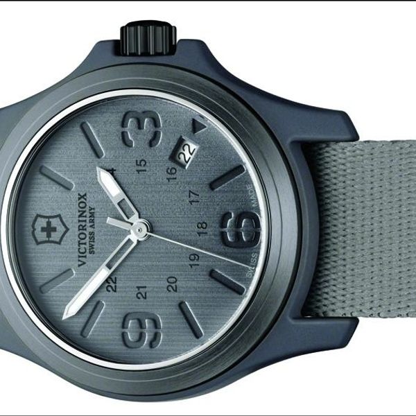 FSOT: Victorinox Swiss Army Men's 241515 Original Grey Dial and Strap ...