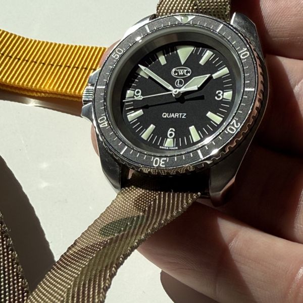 CWC Destro RN300 Sigma Bracelet / Hawkrigger Full Kit | WatchCharts ...