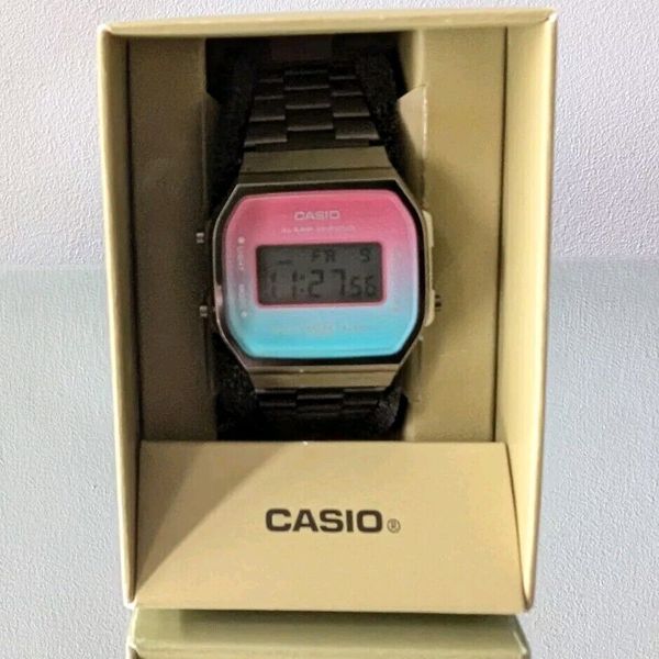 Casio A168WERB-2A Classic Vintage Retro Colourful Digital Quartz Unisex ...