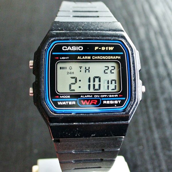 VINTAGE CASIO ALARM CHRONOGRAPH 24HR LCD LIGHT DIAL QUARTZ MEN'S BLACK ...