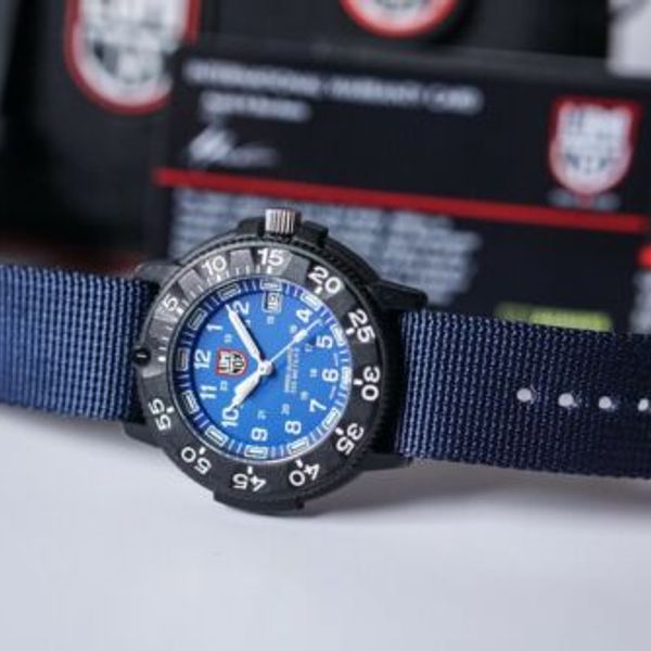 LUMINOX SERIES 3000/3900 NAVY SEAL BLUE DIAL 3003 MEN'S QUARTZ WATCH ...