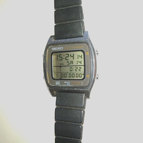Seiko A714 - 5000 Digital Running Man 1980s - See Video & Photos ...