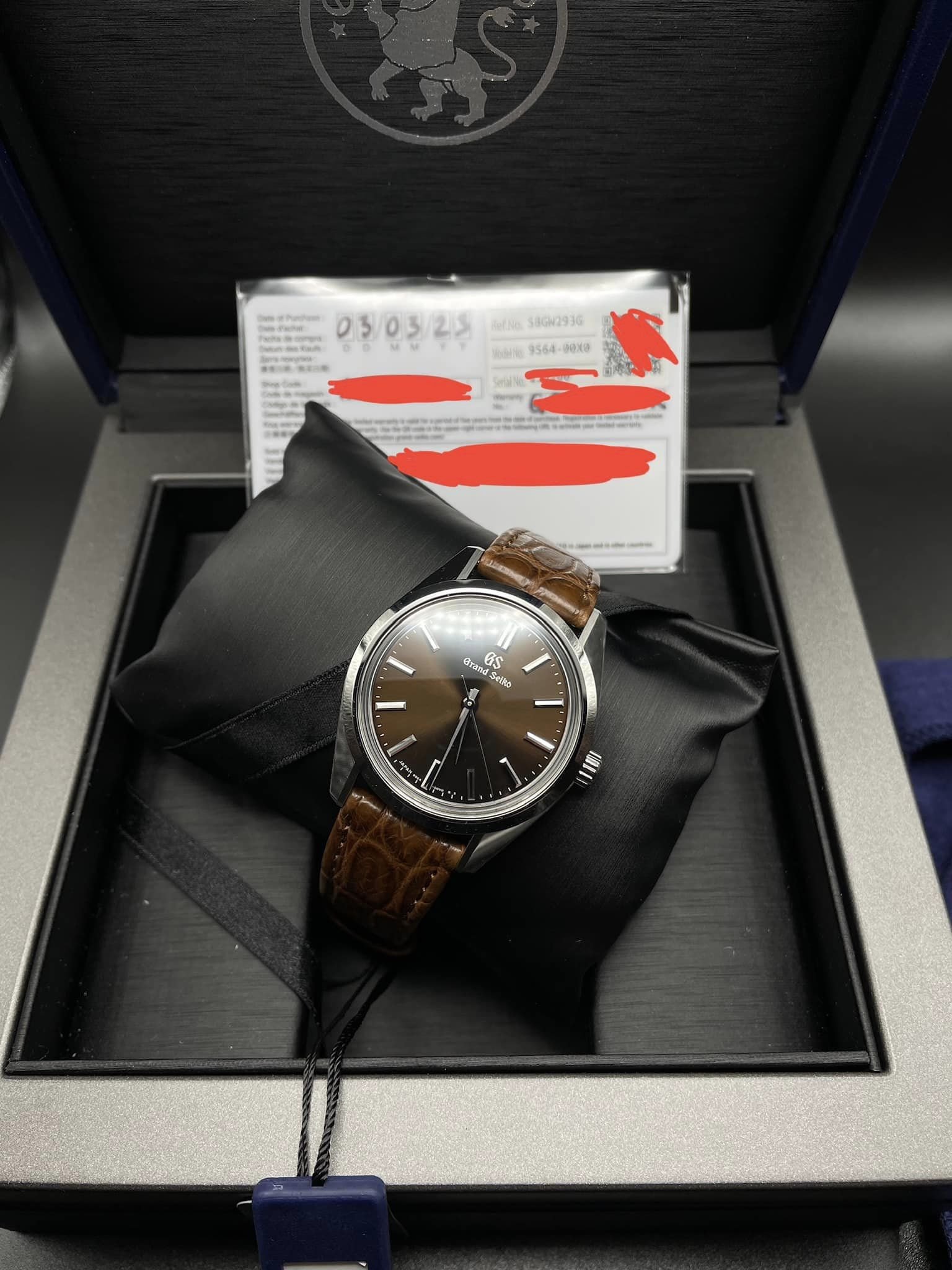 [$3,900 USD] Grand Seiko SBGW293 Full kit March 2023 | WatchCharts